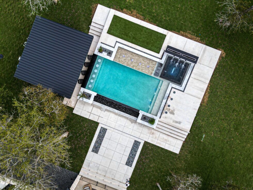 The Maximum Pool - Maximum Pools